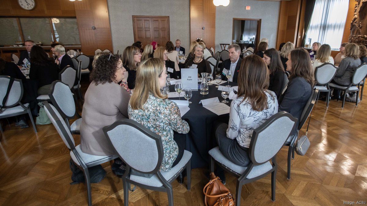 Milwaukee women leaders network with high-profile CEOs: Slideshow ...