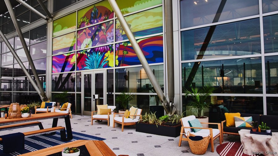 Chase opens private terrace at Austin airport - Austin Business Journal