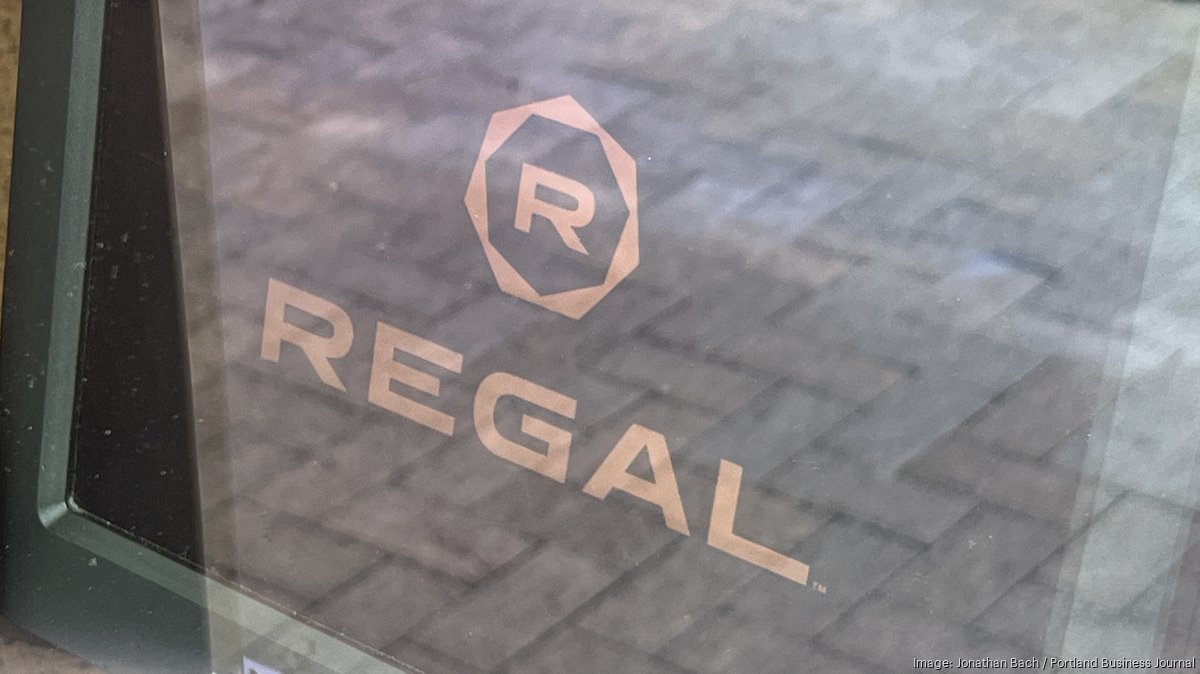 Regal reopening Concourse Plaza movie theater in the Bronx - New York ...
