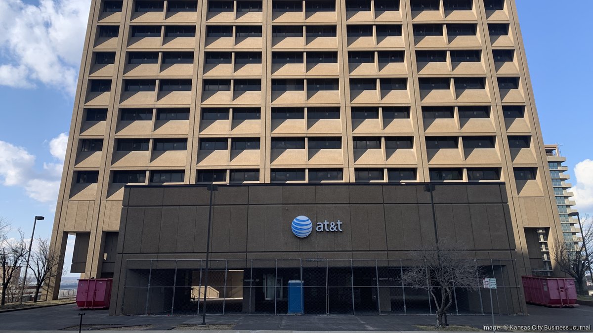 D.C. developer nets new incentives to get AT&T building conversion to ...
