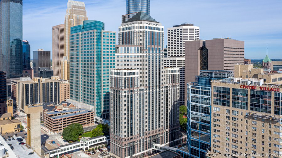 Minneapolis' SPS Tower sign Kinney & Lange, Navitaire as tenants ...