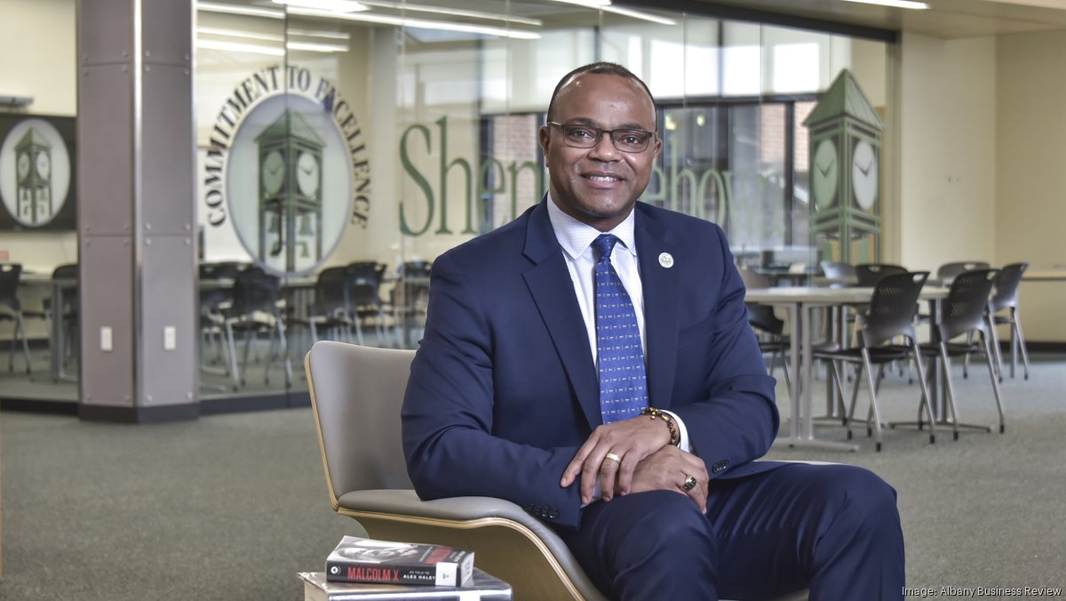 Oliver Robinson to retire as Shen school district superintendent ...