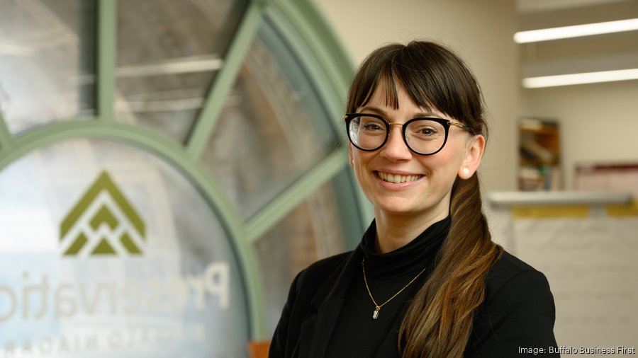 Preservationists fight for the Turtle, Allied Mills Grain Elevator ...