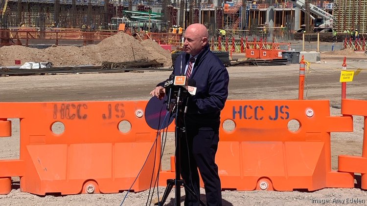 Intel Corp. (INTC) showcases progress on fabs at Ocotillo campus in ...