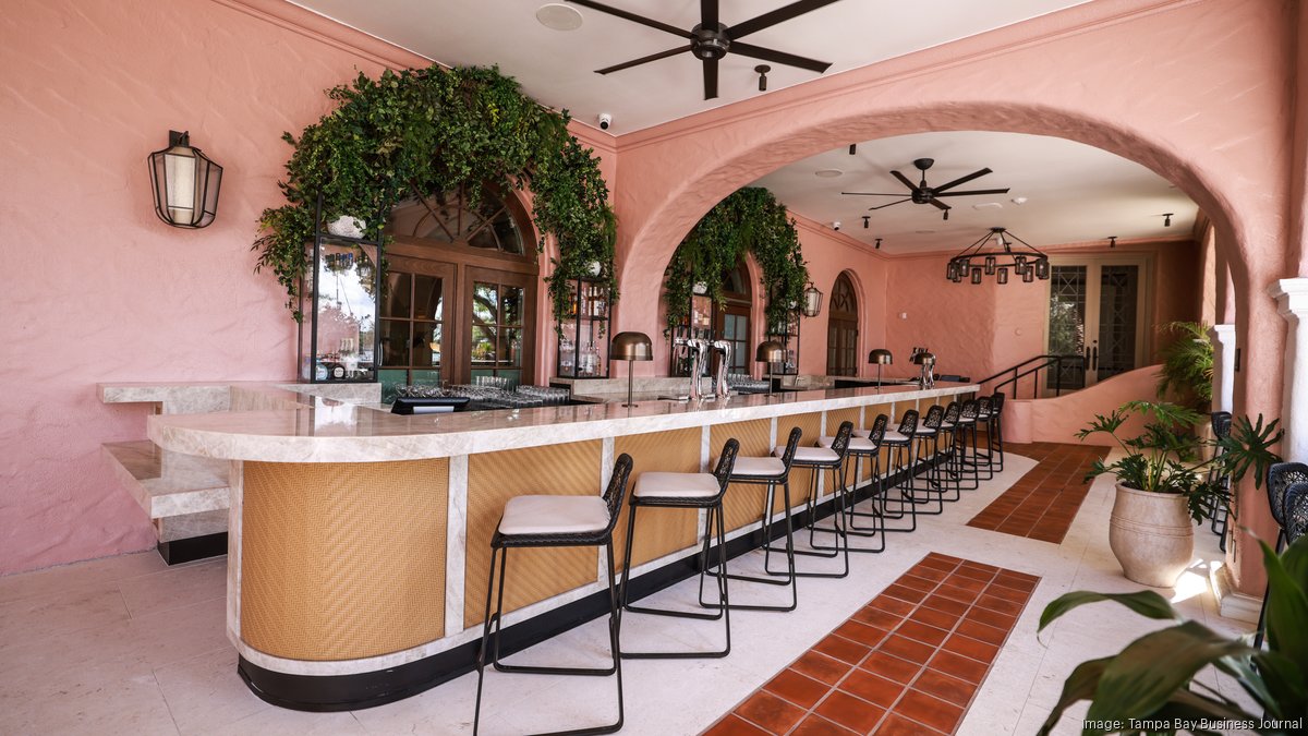 The Vinoy Resort and Golf Club unveils new flag and renovations - Tampa ...