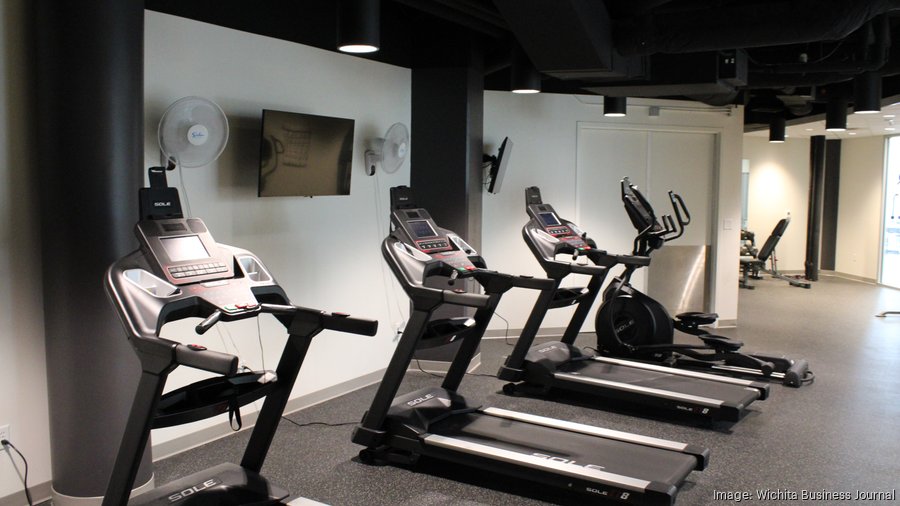 Wichita's Thorn Building aims for new, large tenant [PHOTOS] - Wichita ...