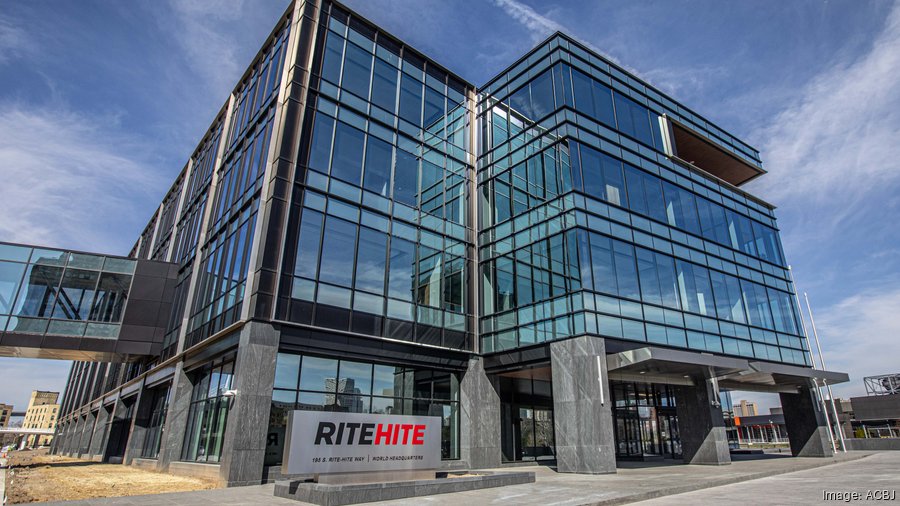 Rite-Hite provides first look at final piece of new Milwaukee corporate ...