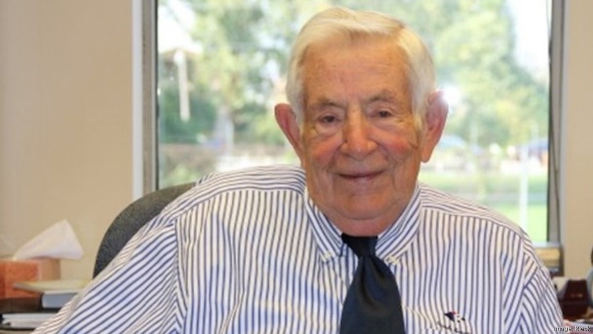 Kayla Weller's Instagram, Twitter & Facebook on IDCrawl