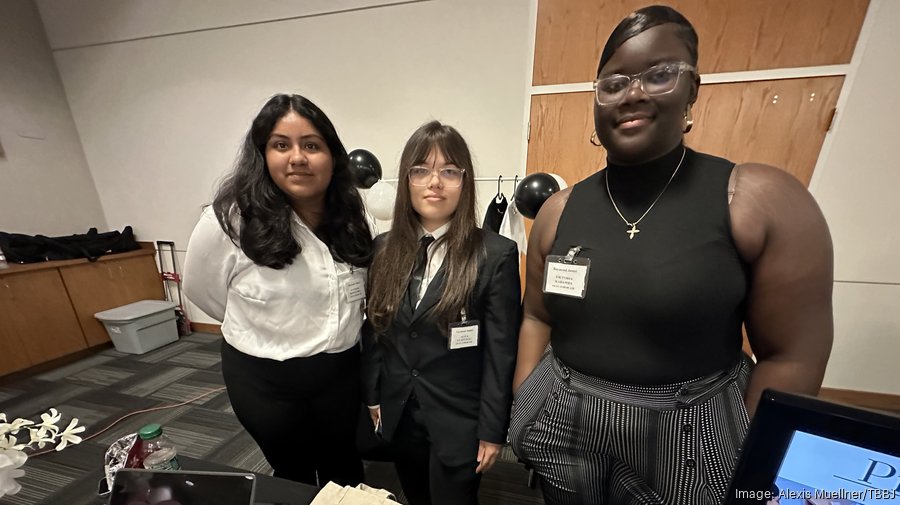 Tampa Bay area 11th graders test out an entrepreneurial path in Junior ...