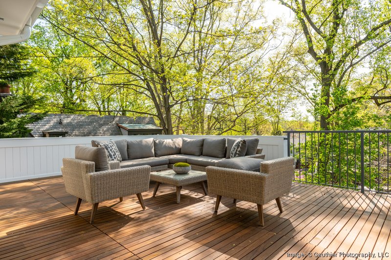 2838 Chesterfield Place NW - Bizwomen