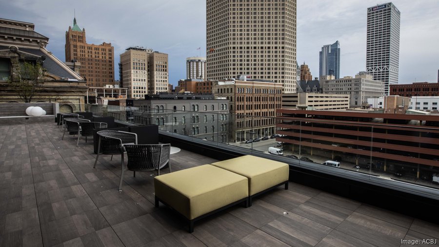 First look at Old National Bank's new downtown Milwaukee office ...