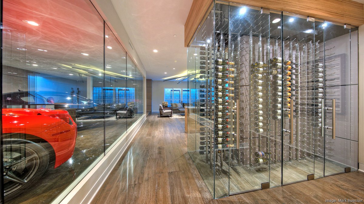 Paradise Valley car bar luxury residence designed by Cullum Homes is ...