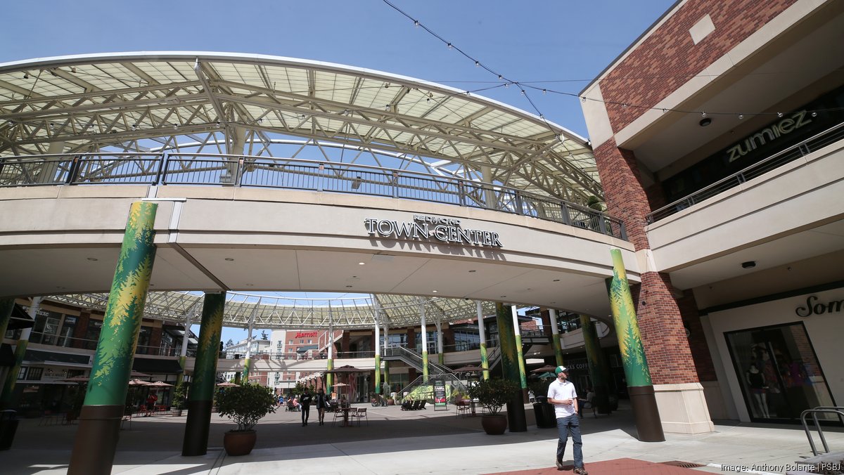 Microsoft renews office space at Redmond Town Center - Puget Sound ...