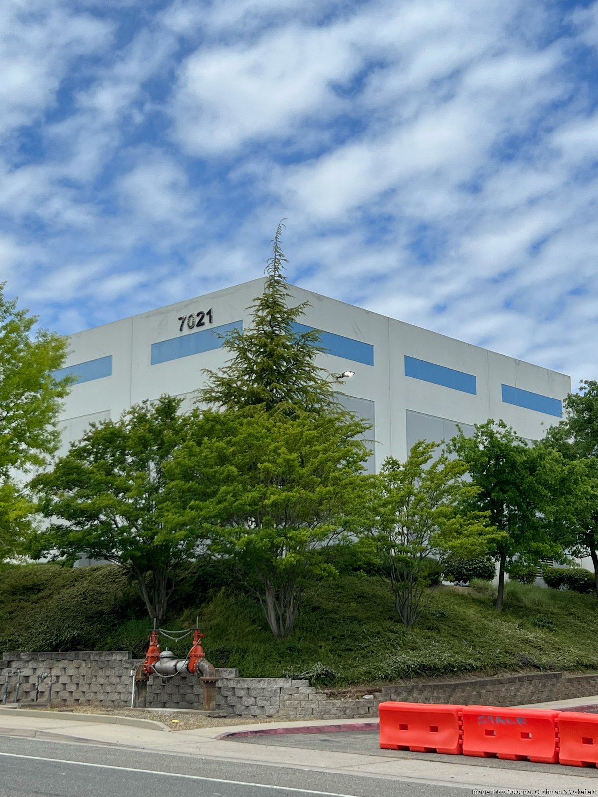 Dale Carlsen's Bunker Wilson LLC buys Roseville Road industrial ...