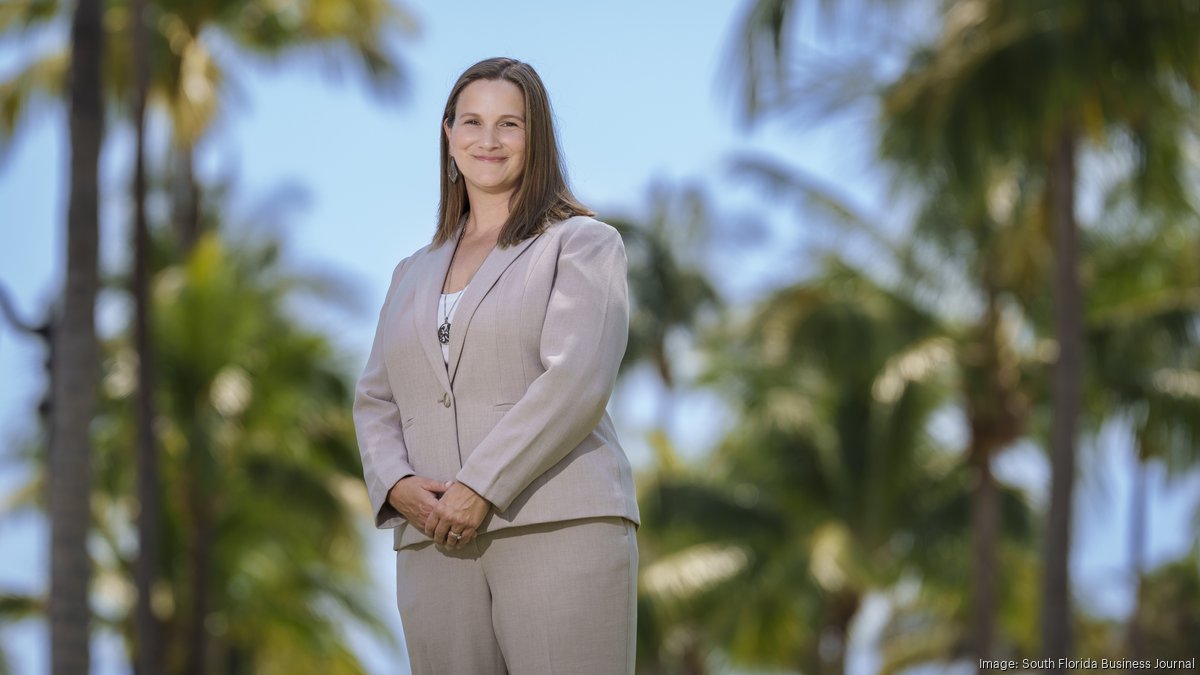 Executive Profile: Wells Fargo's Liza Hall on her unexpected longevity ...