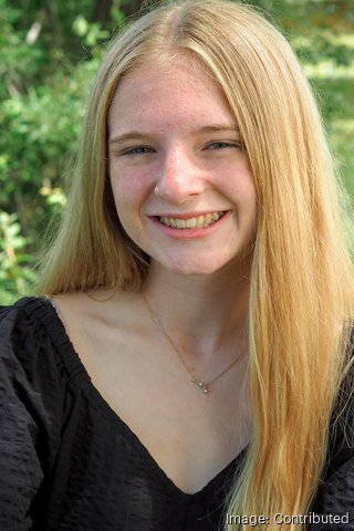 Aurora Smith's Instagram, Twitter & Facebook on IDCrawl