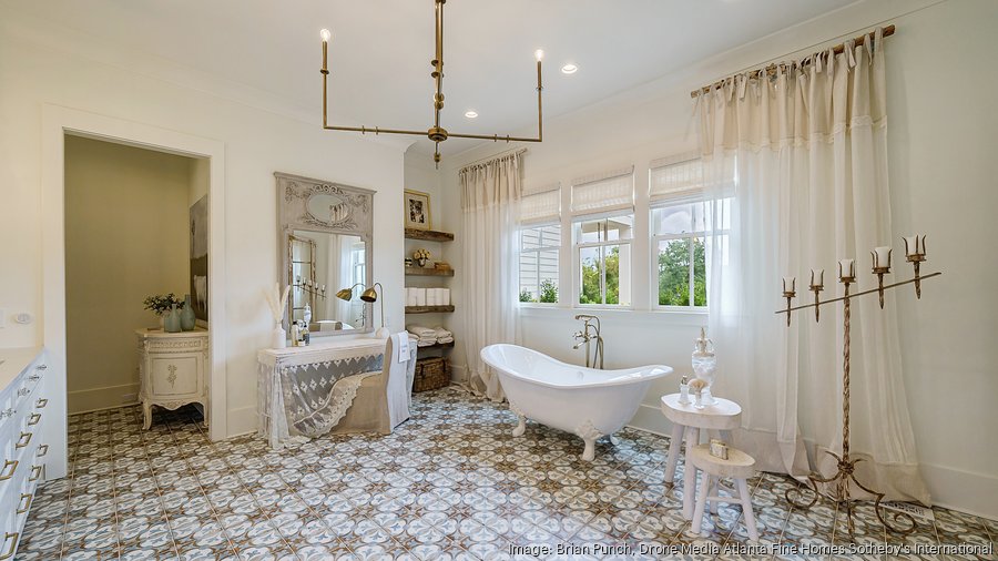 Chipper Jones buys house in Canton, Georgia - Atlanta Business Chronicle