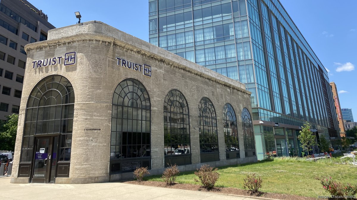 Dochter & Alexander marketing former Truist bank building near Union ...