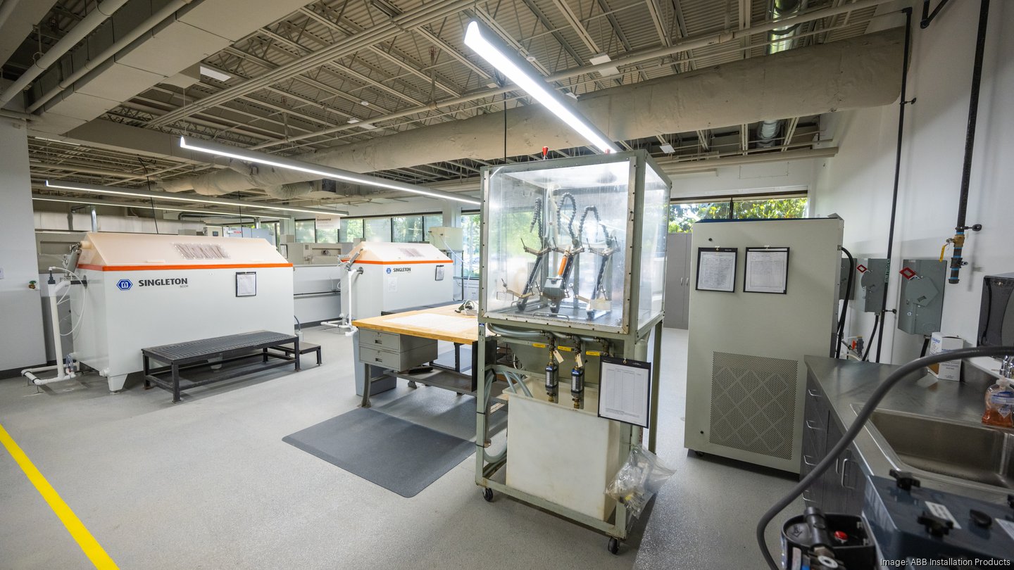 Memphis Inno - ABB plugs in Innovation Center; hiring for Memphis-area ...