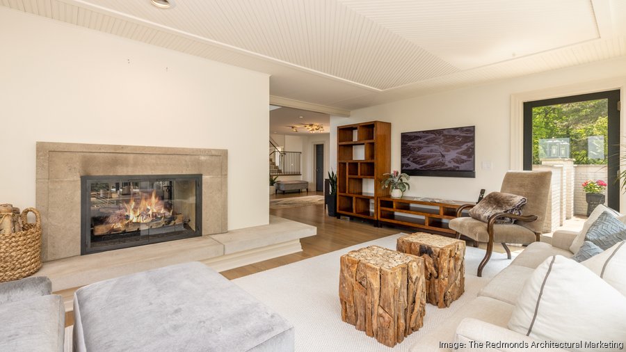 Updated: See former Milwaukee Bucks coach Budenholzer's $7M lake home ...