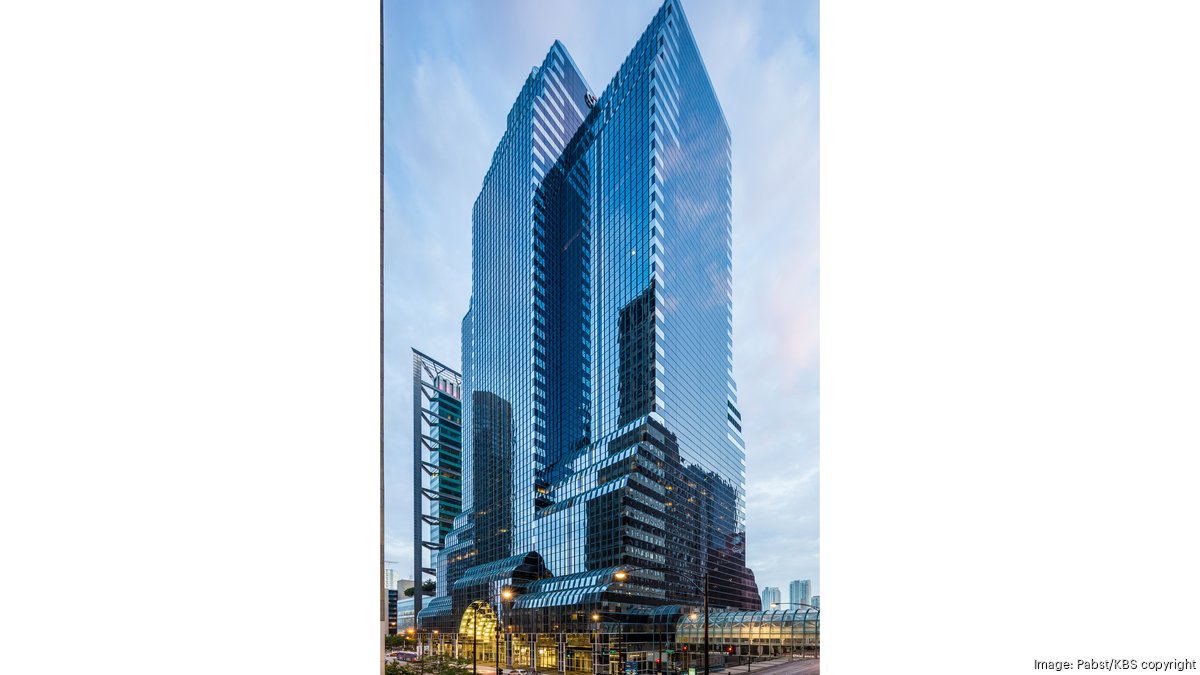 Penske Logistics leasing 9,000 square feet at Accenture Tower in ...