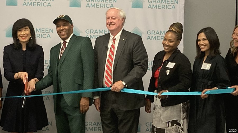 Grameen America opens Atlanta Branch, offers funding for minority women ...