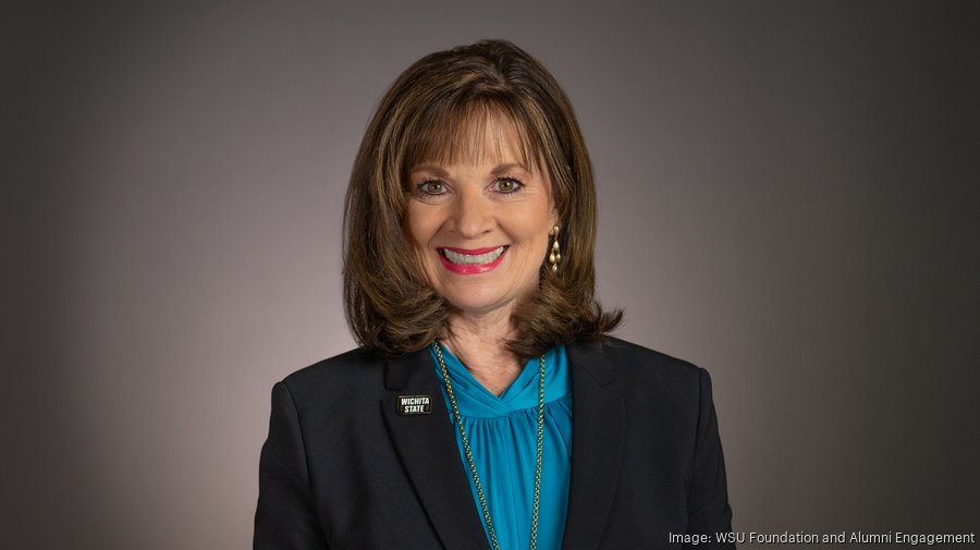 Elizabeth King will retire after 32 years leading WSU Foundation ...