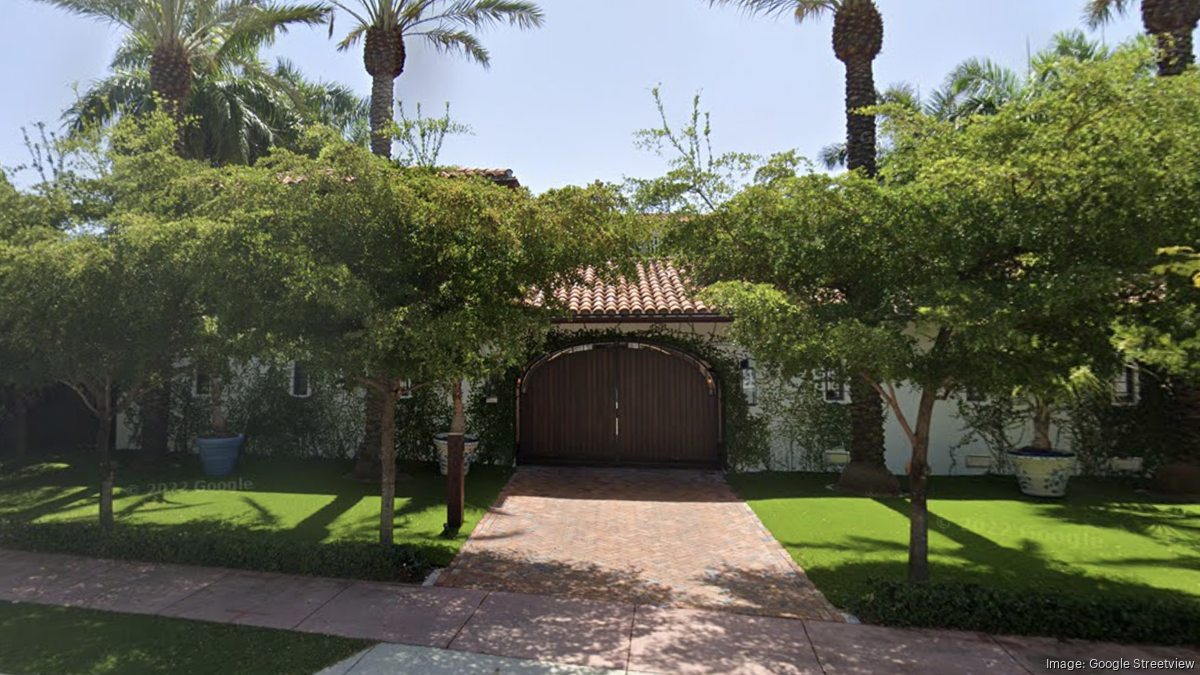 Broker Oren Alexander sells home at 3541 Flamingo Drive, Miami Beach ...