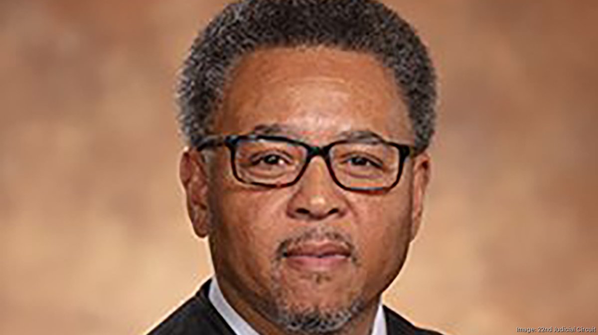 Missouri Gov. Mike Parson appoints Lynne Perkins as new St. Louis ...