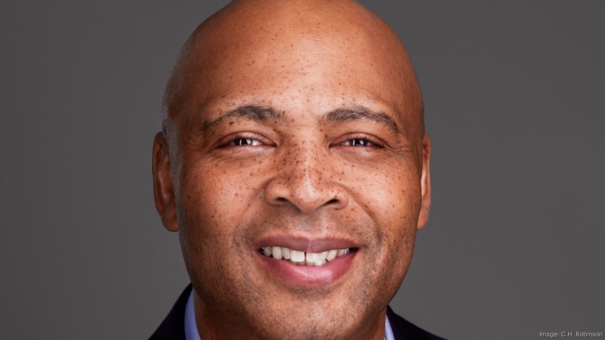 C.H. Robinson CEO David Bozeman paid $28 million in first year ...