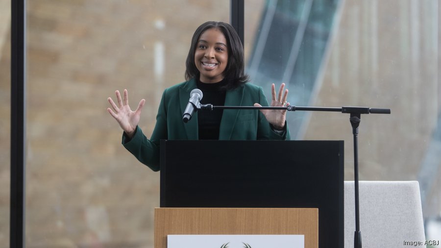 Zora Stephenson leaves Milwaukee Bucks sportscasts for national network ...