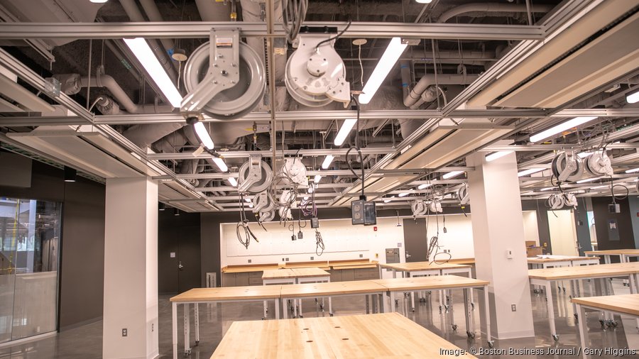 Northeastern University constructs 357,000-square foot EXP center ...