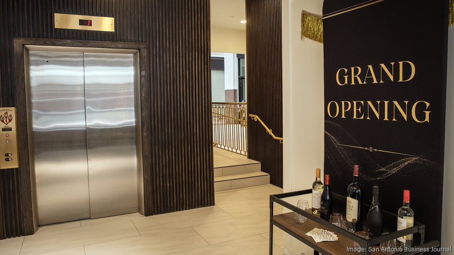 First Look: Downtown Travis Building apartment conversion starts ...