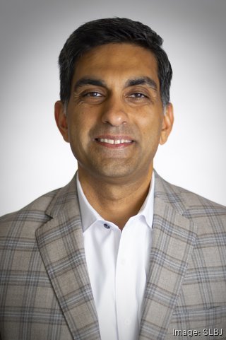 Corporate Counsel Awards 2023: Omar Malik is Edward Jones' legal point ...