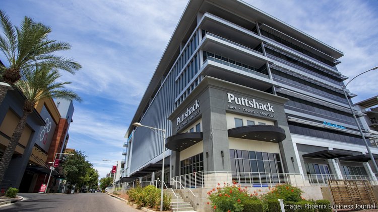 Puttshack bring luxurious blend of mini golf, technology and nightlife ...