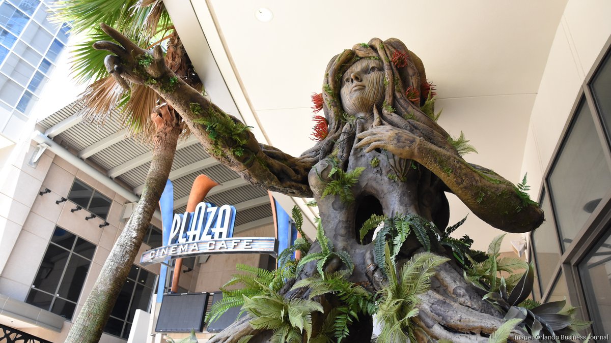 Downtown Orlando retail center with movie theater, Corona Cigar shop ...