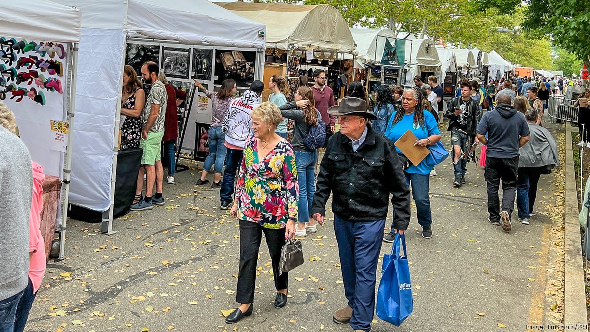Busy weekend of events poised to draw hundreds of thousands to downtown ...
