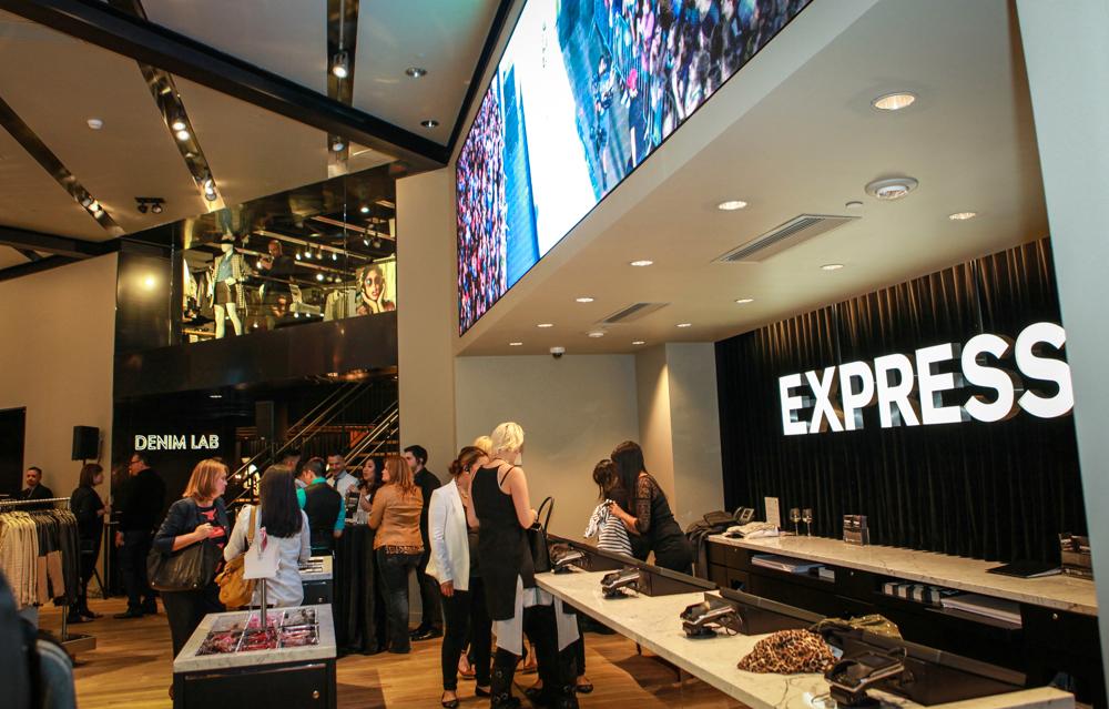 Express discounts to increase as holiday sales disappoint - Columbus ...
