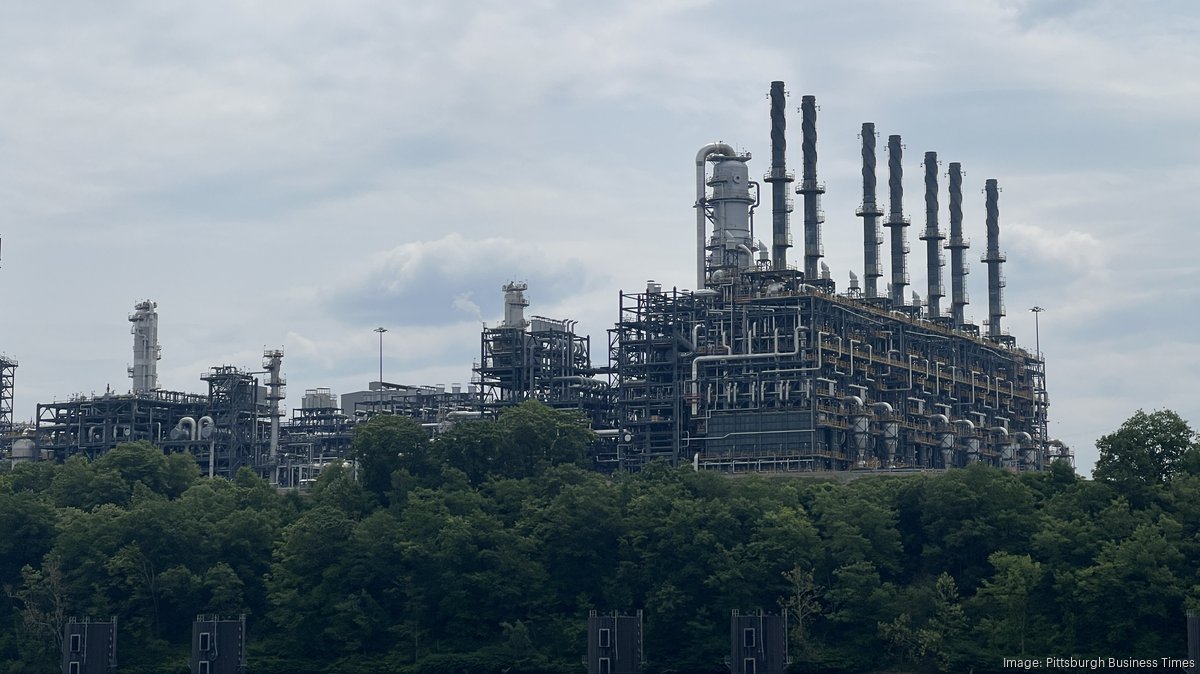 Shell outlines next steps in reducing carbon emissions, including ...