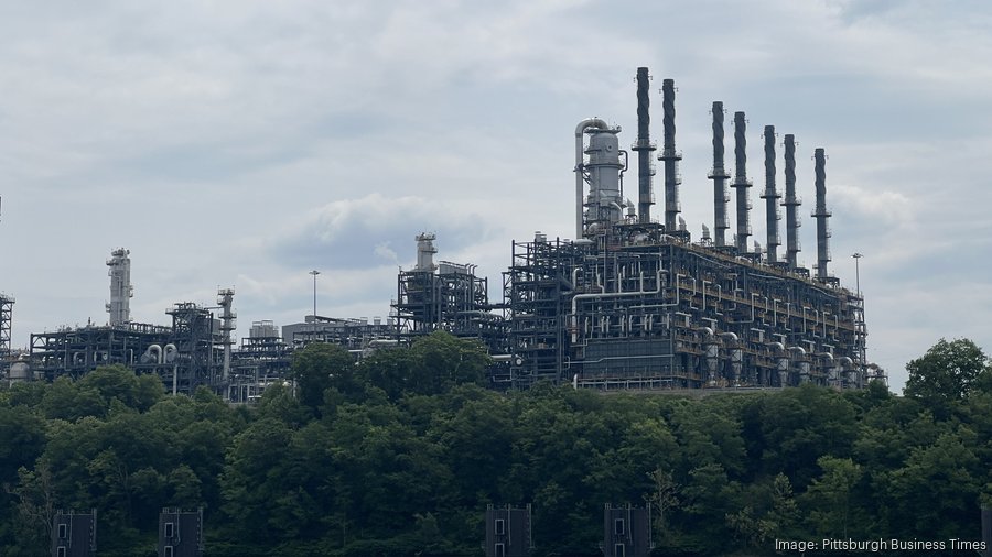 Shell outlines next steps in reducing carbon emissions, including ...