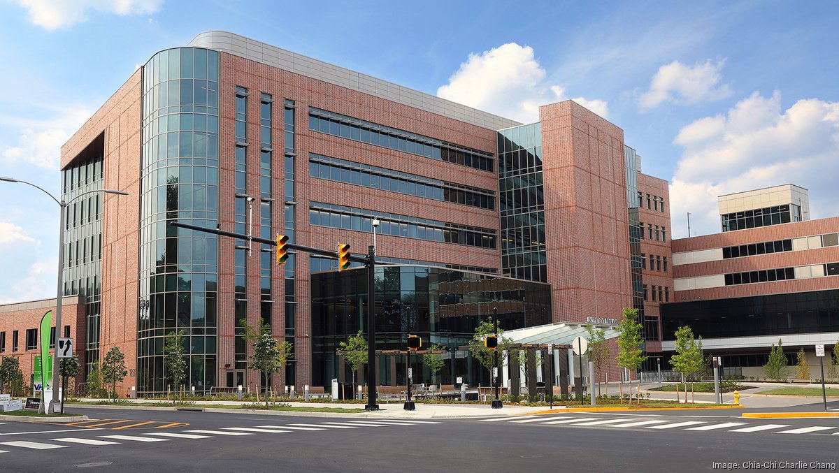 VHC Health names Amy Hauser foundation president, replaces Tony ...