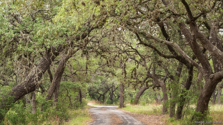 Texas Hill Country ranch hits market for $79.9 million (Photo tour ...