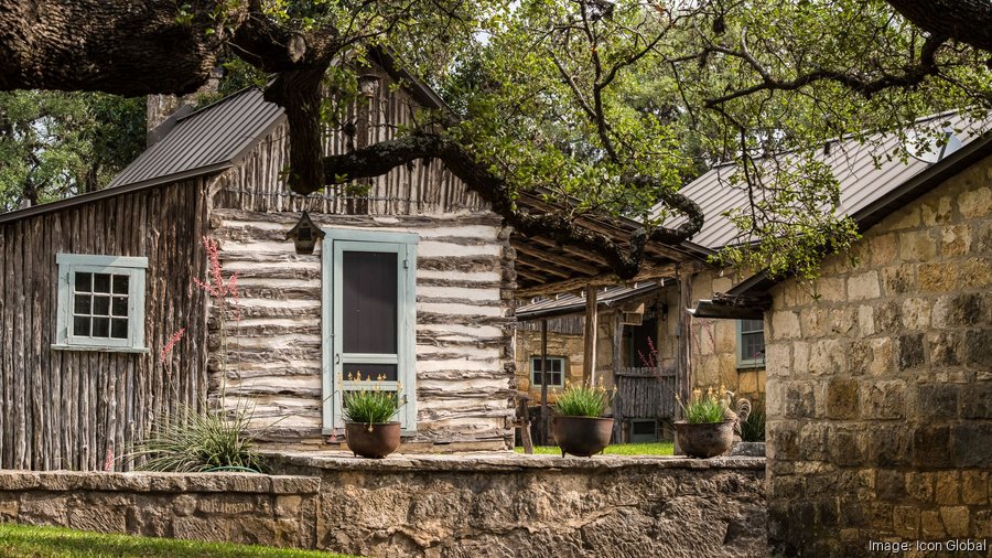 Texas Hill Country ranch hits market for $79.9 million (Photo tour ...