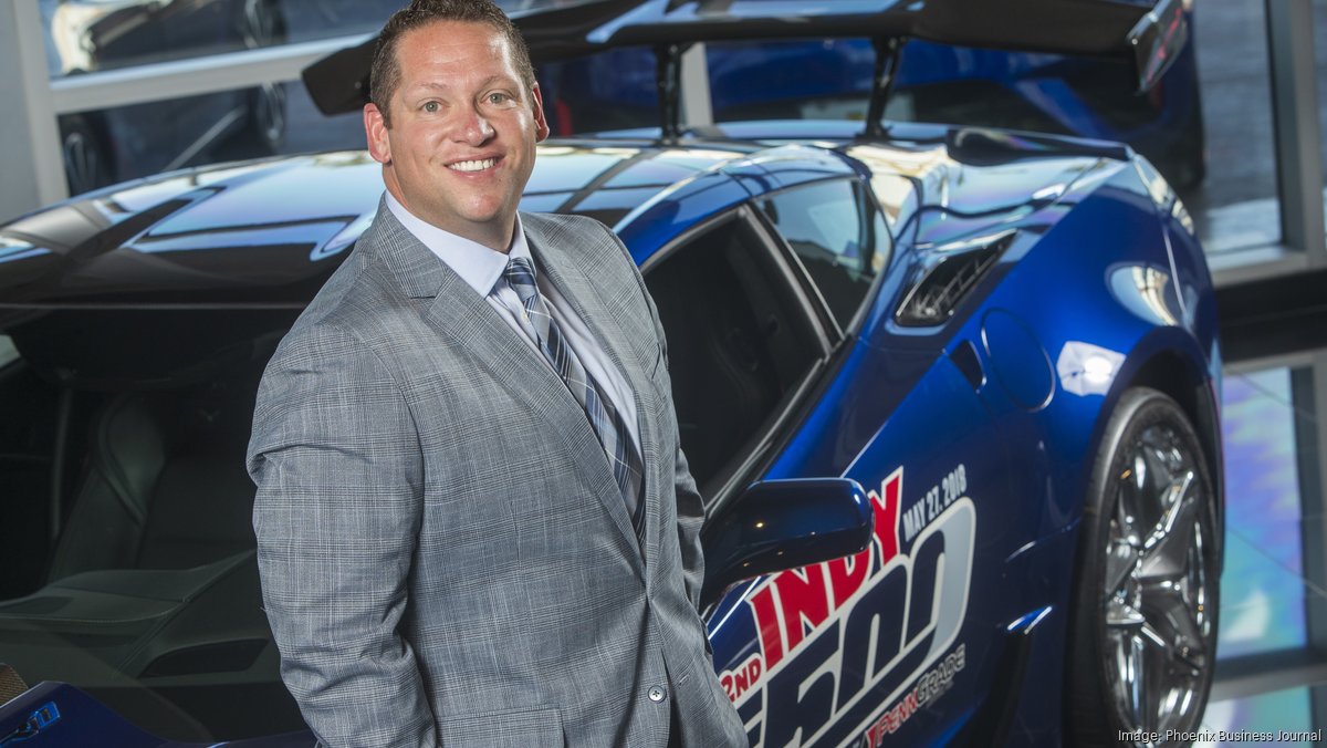 Phoenix Business Journal 2023 40 Under 40: Robert Carmona - Phoenix ...