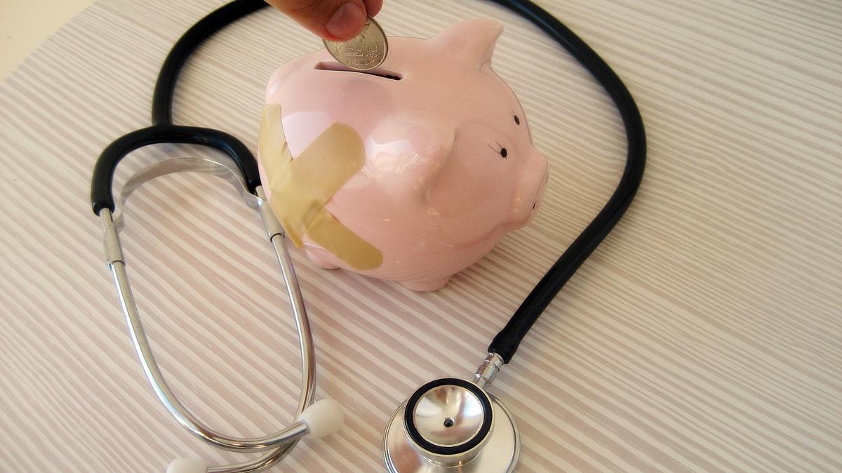 Here's why you should offer health savings accounts to your employees ...