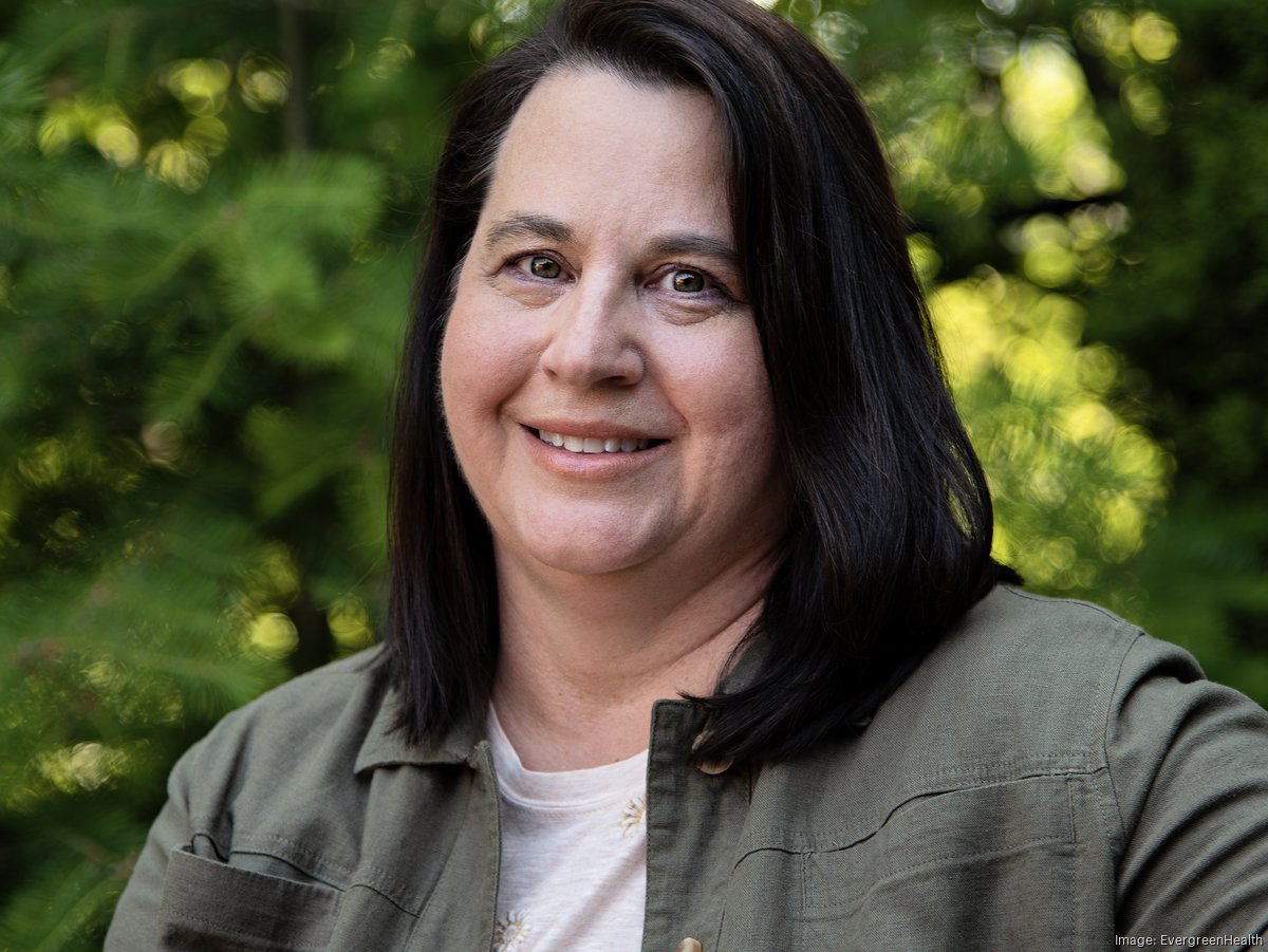 Kelly Farrell's Instagram, Twitter & Facebook on IDCrawl