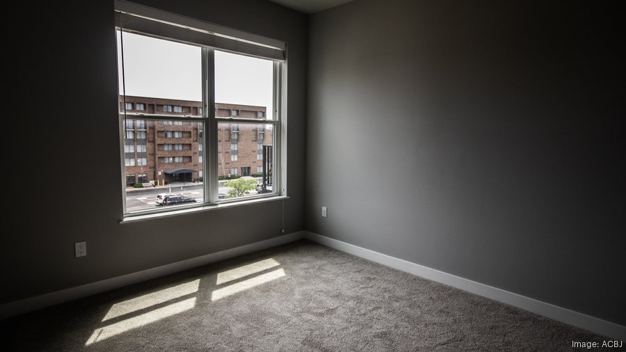 Apartments near Brookfield Square near September finish: Slideshow ...