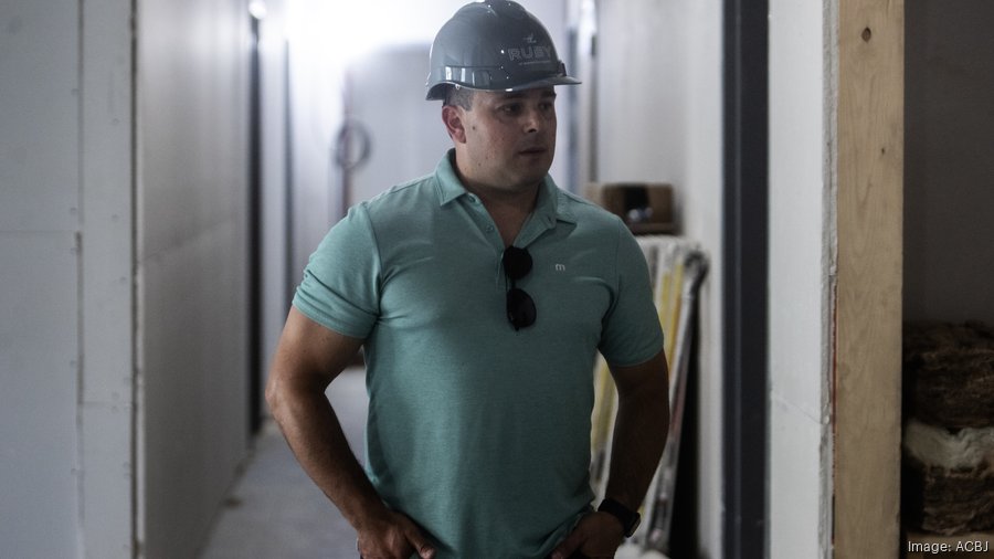 Apartments near Brookfield Square near September finish: Slideshow ...