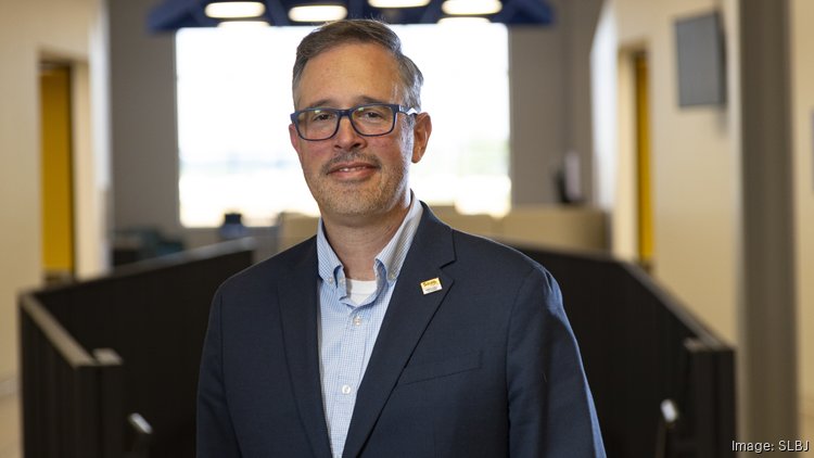 Regional grocers are set to face big-box competition - St. Louis ...