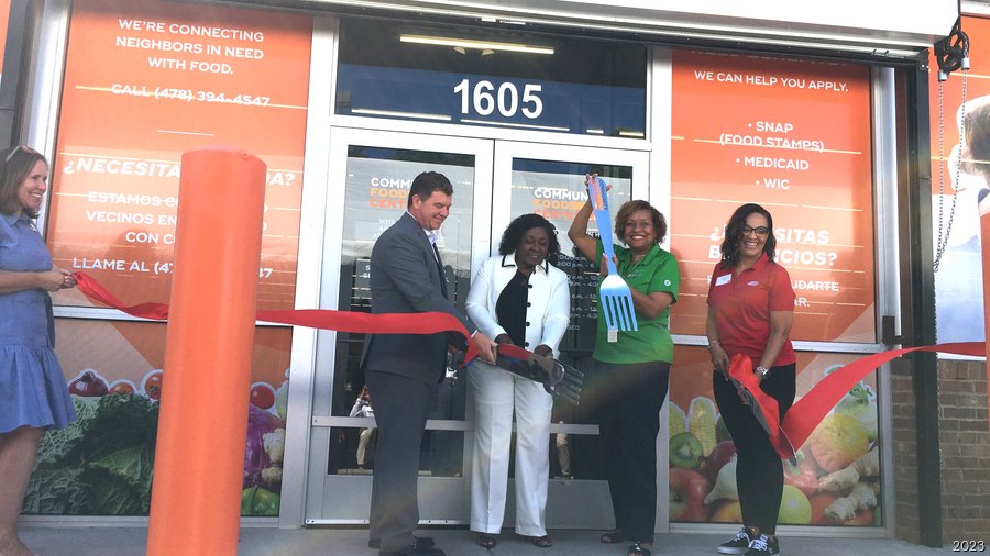 Atlanta Food Bank to open new community centers - Atlanta Business ...